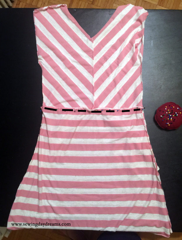 DIY - The Striped Summer Dress Tutorial | Sewing Daydreams